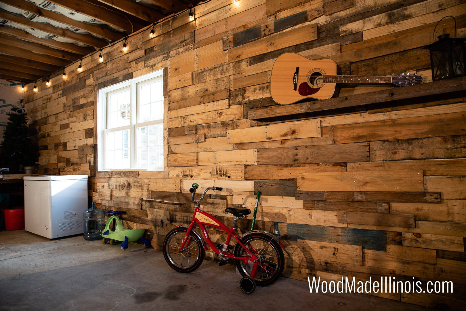 Wood Pallet Wall For Garage I'll Probably Be Shouted At For This On